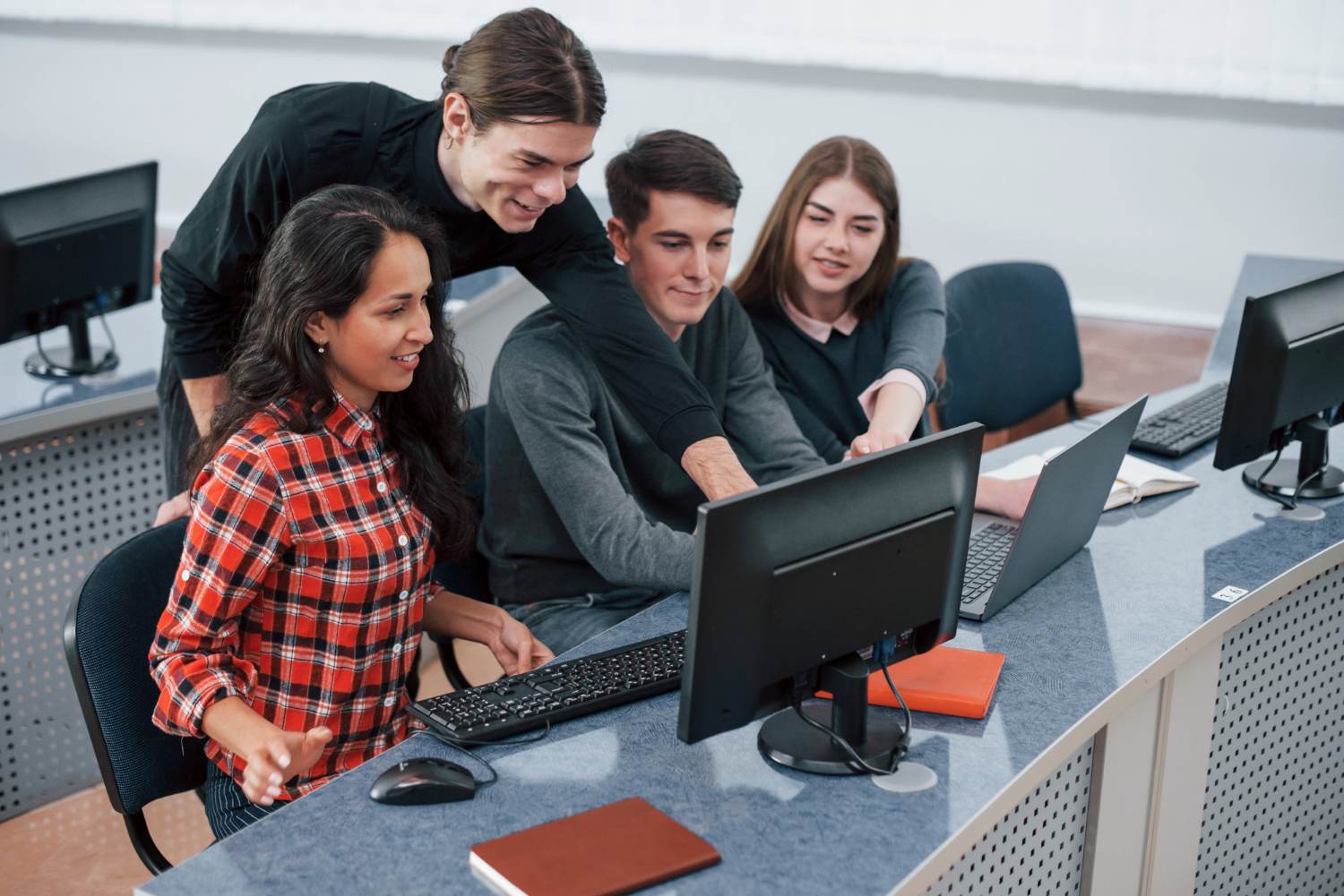 Herramientas esenciales para la Computación e Informática
